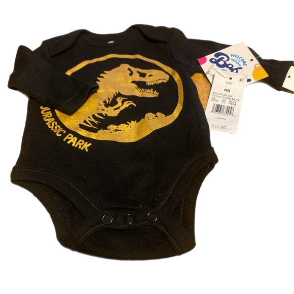 Universal Studio | One Pieces | Universal Studios Jurassic Park Nb ...